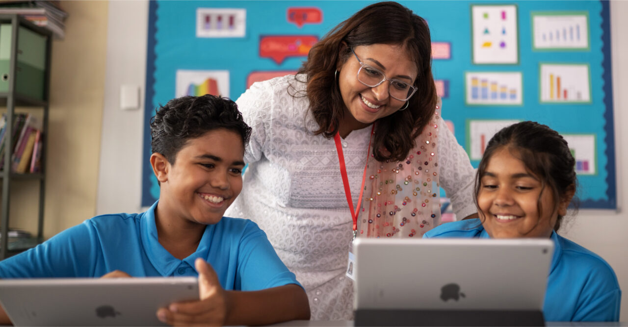 Apple in Education - Academia the Technology Group